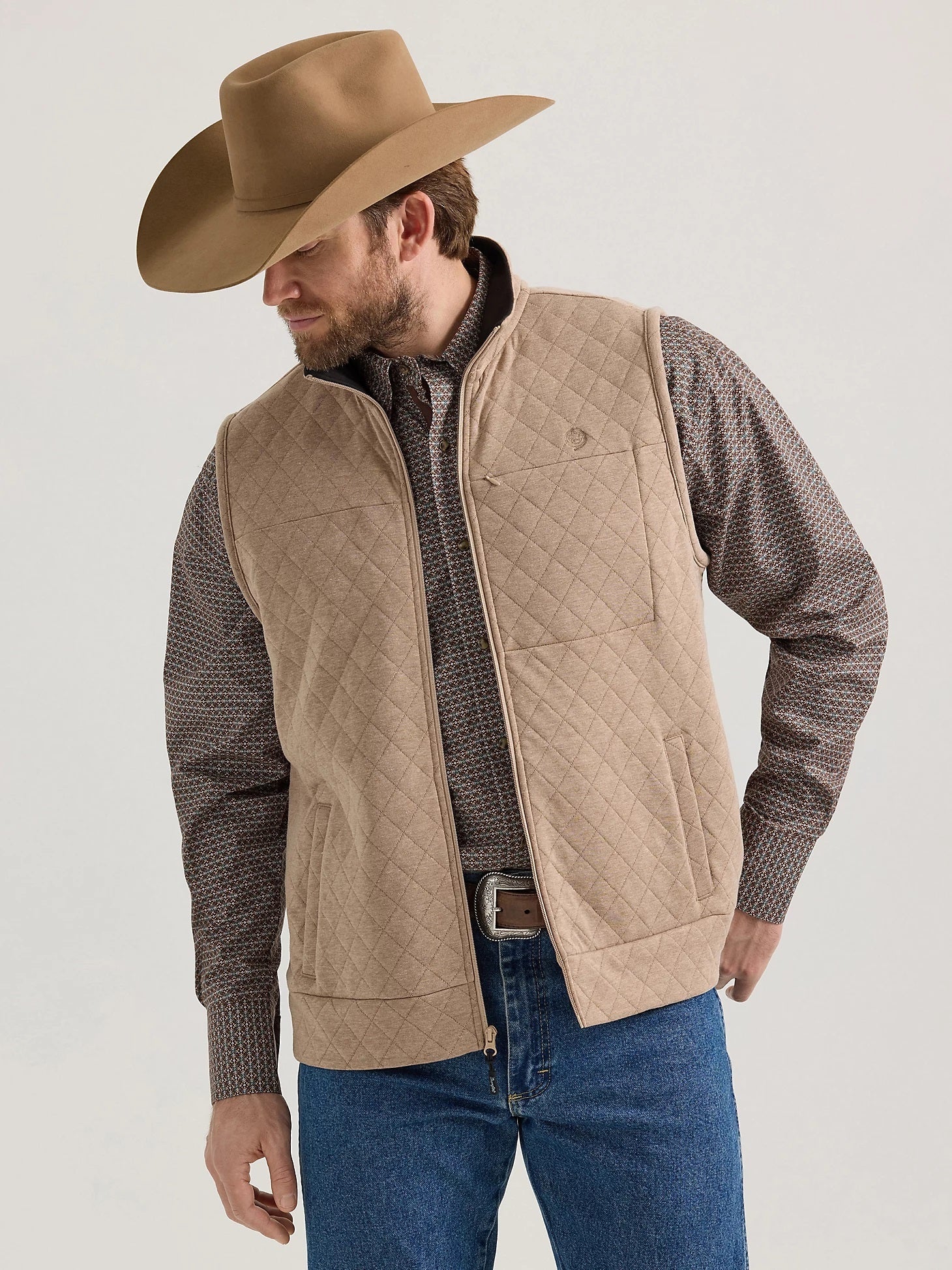 WRANGLER 112352753 MEN'S GS KNIT VEST TAUPE | Young's Western Wear